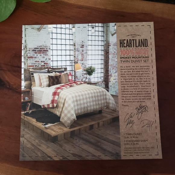 Lady Antebellum's | Bedding | Rustic Christmas Cabin Bedding Lady ...